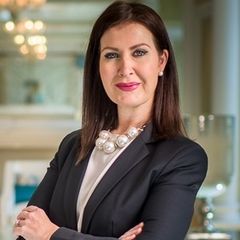 Caragh Curran - Bayt.com